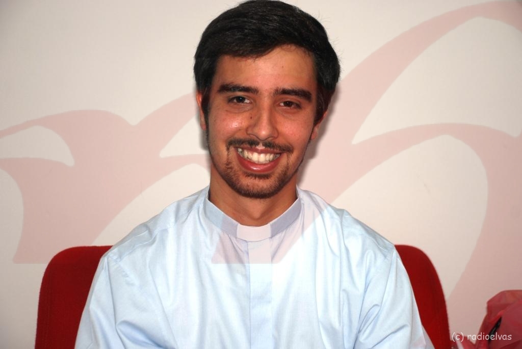 Tiago Carlos ordenado padre a 8 de dezembro - Rádio Elvas