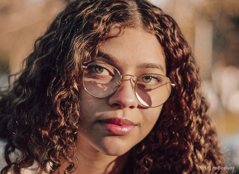 Jovem elvense escreve música do novo álbum de Aurea - Rádio Elvas