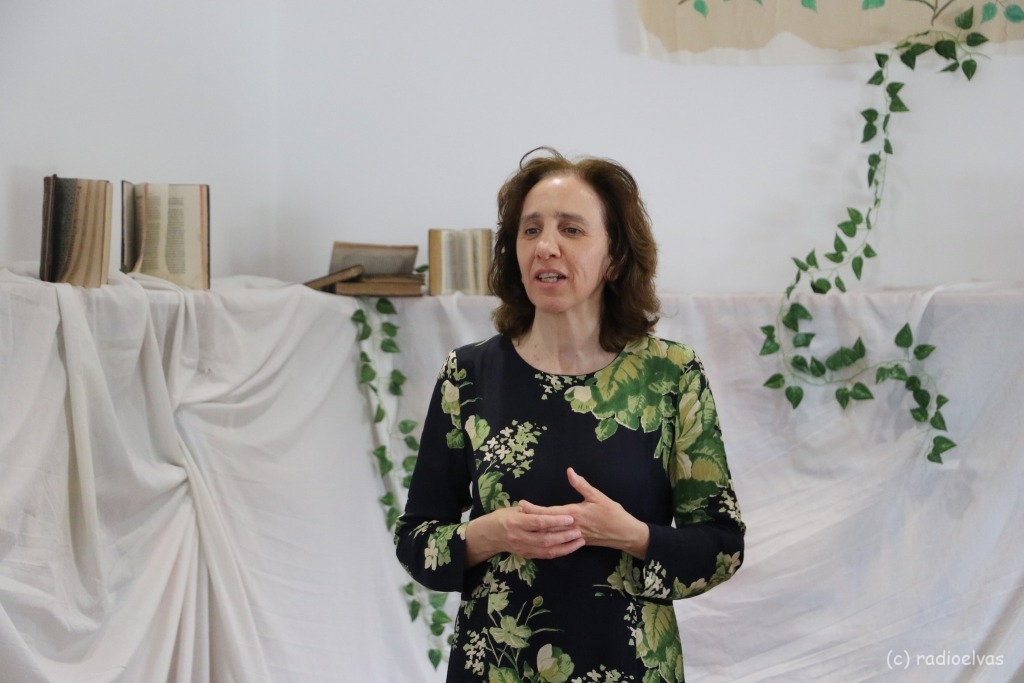 Livro “Constrói a tua vida” de Elsa Candeias apresentado em Campo Maior ...