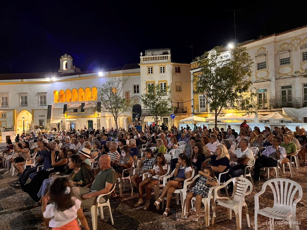 Santo Antão 7 Sóis Band em concerto em Elvas este sábado à noite ...